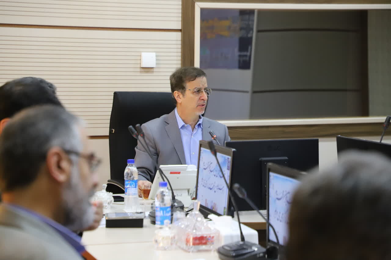 شهرداری در برگزاری برنامه‌های روز قم تنها است - ایمنا